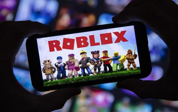 Roblox Unveils Roblox Plus: Can Subscriptions Boost Monetization ...