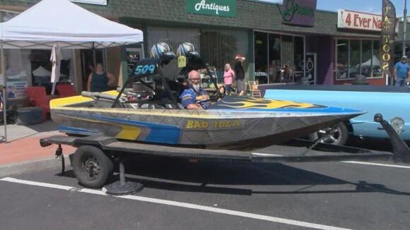 Only Boat at the Car Show: the journey to revive jet sprint boat racing ...