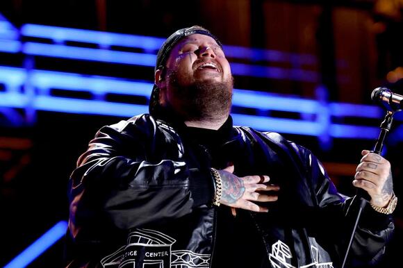 Jelly Roll Meets the Pope: ‘From Rock Bottom to Holy Ground’ [Picture ...