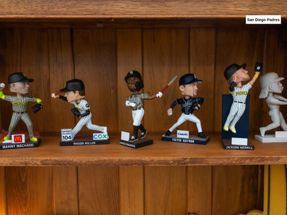 Padres announce giveaways, theme games for 2026 regular season at Petco ...