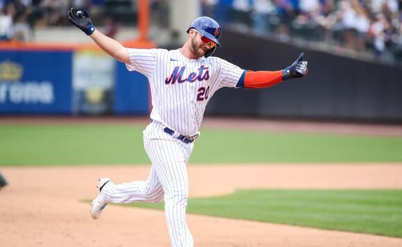 Major threat to New York Mets attempts to sign Pete Alonso close to ...