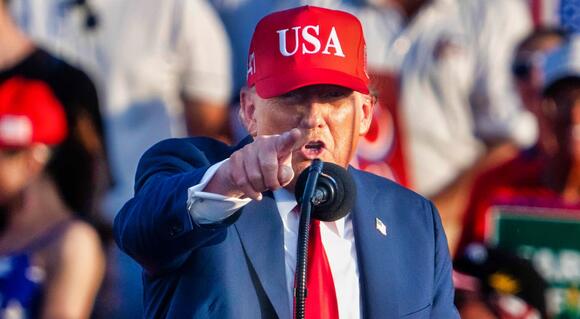 VIDEO: Cameras Zoomed In Super-Close & Noticed Something Extremely ...