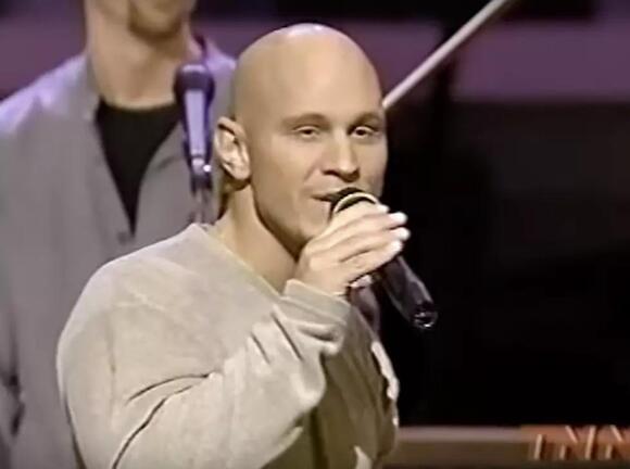 These 36 Country Singers Have Battled Cancer - NewsBreak