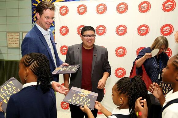 Free Pizza Rewards Await Kids In Pizza Hut's Book It Reading Program ...