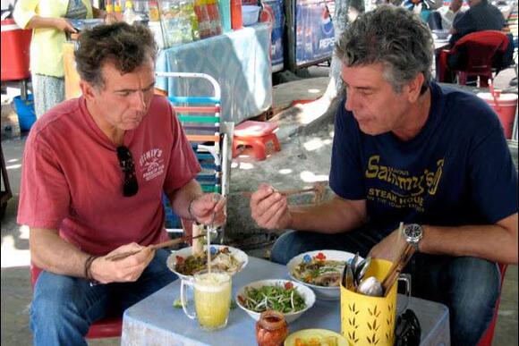 Nguyễn Thị Thanh death: Beloved Vietnamese ‘Lunch Lady’ chef dies, aged ...