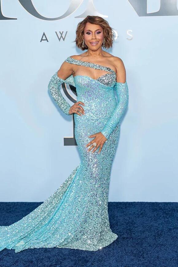 So Stunning: Kara Young, Danielle Brooks, Queen Latifah, Deborah Cox ...