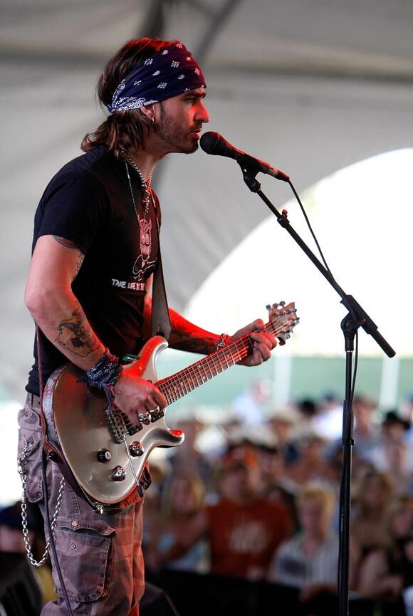 Outlaw Country in 2026: What's Changed? - NewsBreak