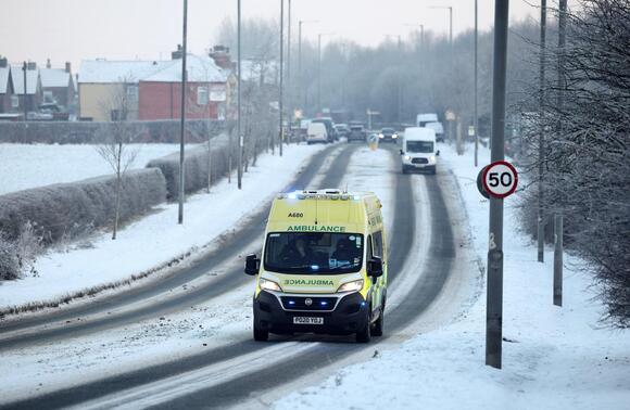 Police shocked to find motorist driving ‘Ace Ventura-style’ in snow ...