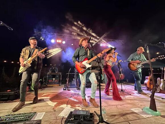Only in Albany: Mayor’s Cup Trophy Breaks During Wild Postgame ...