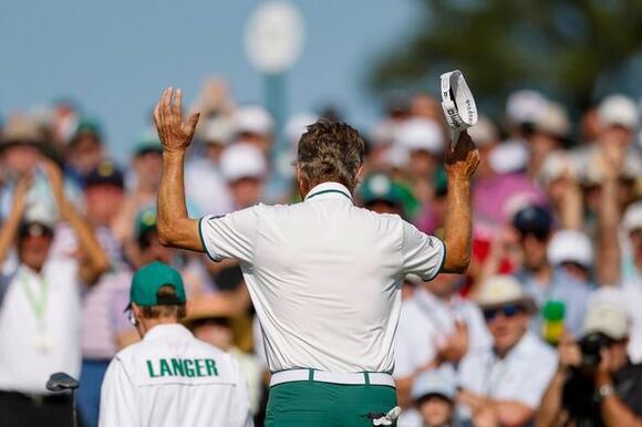 Masters champion 'struggling to walk' will never play in major again ...