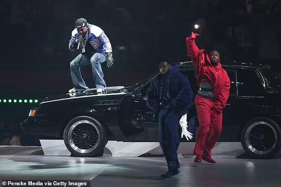 NFL 'apologizes' over Super Bowl half time show snub as Kendrick Lamar ...