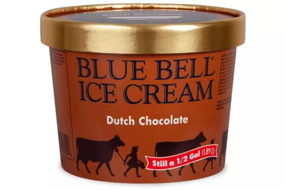 Crews Install Light Poles in Downtown Wichita Falls Today - NewsBreak