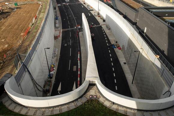 Free London buses announced for first year of Silvertown Tunnel opening ...