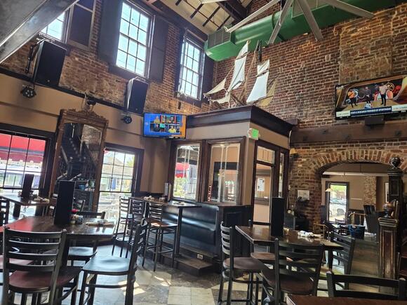 This historic building in downtown Annapolis houses a bar & grill that ...