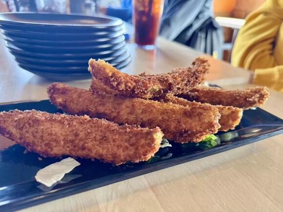 The 25 Best Things I Ate At Iowa Restaurants in 2025 [GALLERY] - NewsBreak