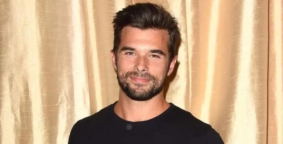GH’s Josh Swickard And Wife Lauren Announce Third Child On The Way ...