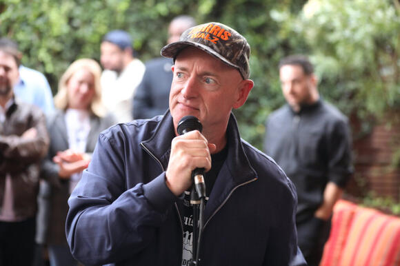 Mark Kelly illegal orders video not protected speech, Trump DOJ tells ...