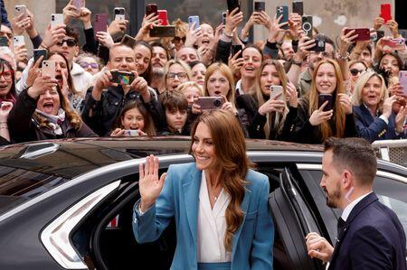 Italy says ciao to Princess Kate on her first overseas trip since ...