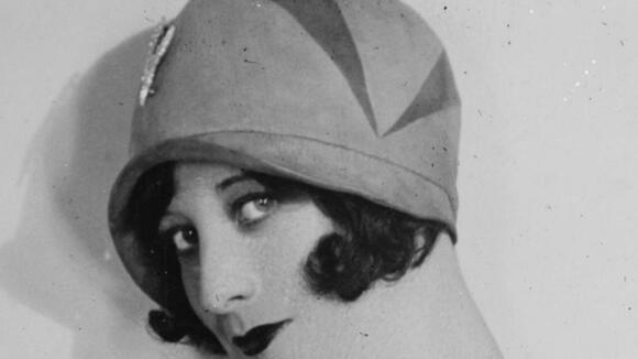 What Women Wore 100 Years Ago, And How We Got Where We Are Today ...