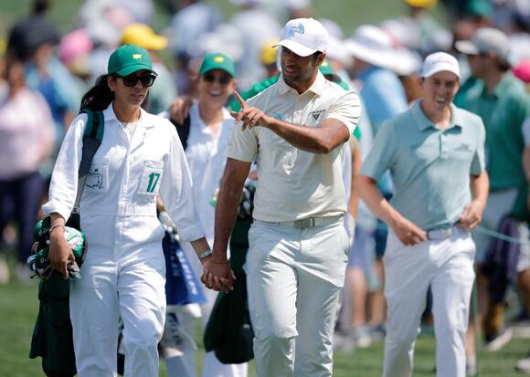 Aaron Rai’s wife dazzles at 2025 Masters with impressive swing - NewsBreak