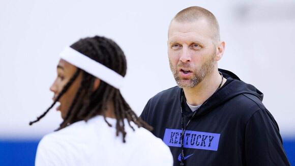 Fear the beard? Why UK fans should hope Mark Pope hasn't lost his razor ...