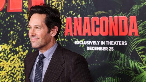 Paul Rudd has controversial take on airplane mode - NewsBreak