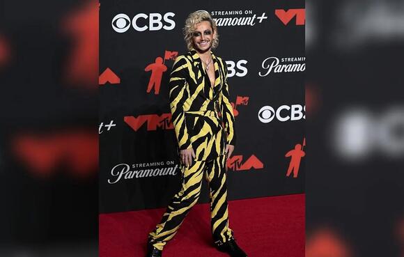 2025 MTV VMAs Worst Dressed Celebs: Chance the Rapper, Megan Stalter, Frankie Grande and More ...