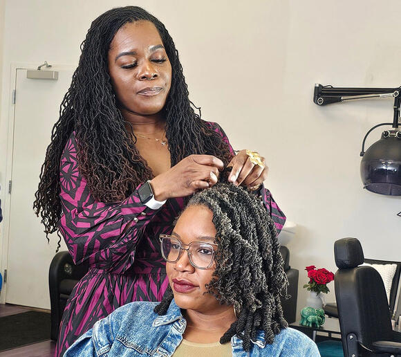 Longtime Hairdresser Opens Natural Hair Salon in Detroit