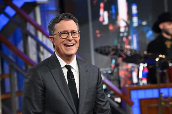 CBS humiliated by David Letterman as he brands owners 'lying weasels ...