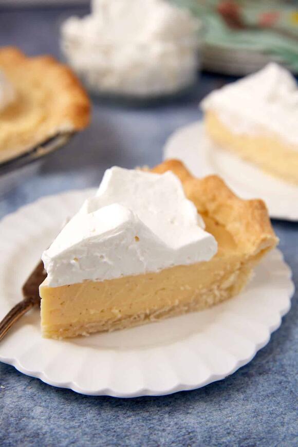 Vanilla Pie That’s Creamy, Simple, and Not Boring - NewsBreak