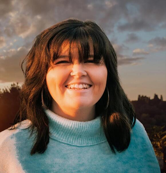 Former student now lead instructor in digital graphics program - NewsBreak