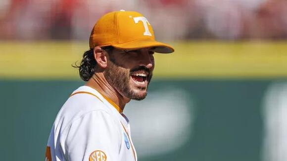 Tennessee Coach Tony Vitello Lands MLB Job - NewsBreak