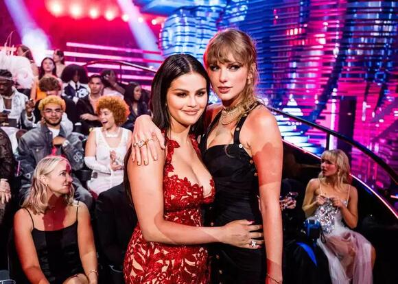 Did Selena Gomez shade Taylor Swift’s Knicks Loyalty? Viral post ...