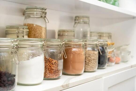 Kitchen Design Inspo: How to Organize Your Pantry According to Your ...