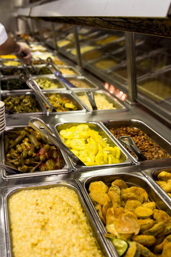 An Alabama local’s guide to cozy, cold-weather dining - NewsBreak