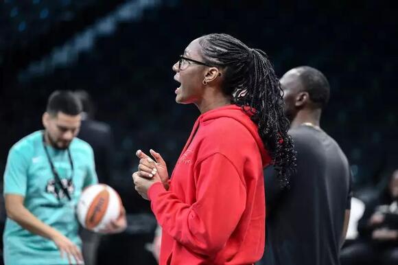 Aliyah Boston Injury Uncovers Issues Rooted in Fever Front Office’s ...