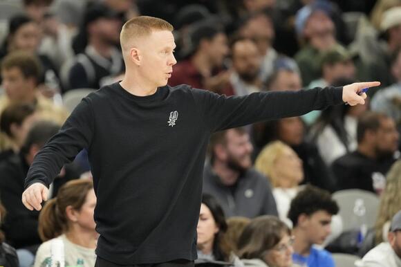 How Sean Sweeney Unlocks The Magic Star Core To Unclog The Paint ...