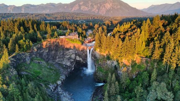 Book a Room with a View at These Peaceful Wellness Resorts - NewsBreak