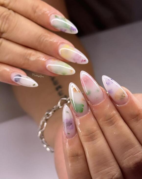 The Korean Nail Trends Defining 2026 - NewsBreak