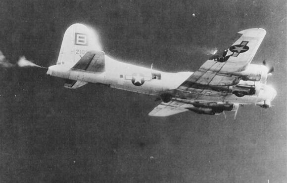 Eugene Paul Moran: The B-17 tail gunner who kept fighting as his plane ...