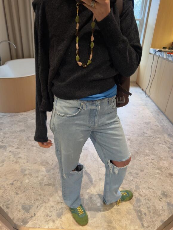 Ripped Jeans Are Trending—It Girls in Paris and Oslo Are Wearing Them ...