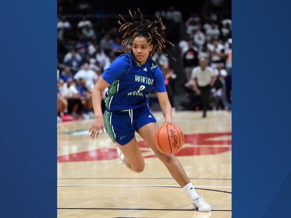 Winton Woods star hoops player named to MaxPreps Freshman All-America ...