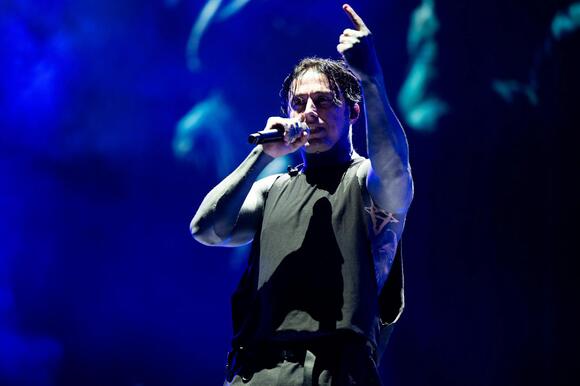 Tommy Lee’s Wife Files Restraining Order Against Ronnie Radke - NewsBreak