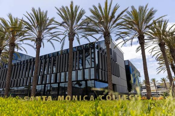 California colleges spend millions on faulty AI systems: ‘The chatbot ...