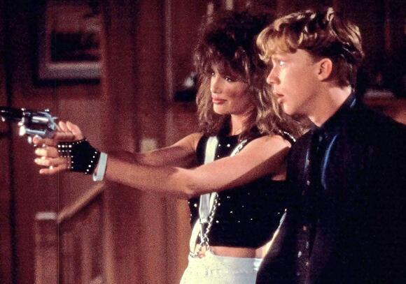 Secrets From Behind the Scenes of ‘Weird Science’ As Cult Classic ...