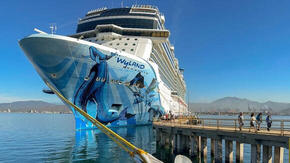 Popular Show Ends on Norwegian Bliss, New Rotation Collection to Debut ...