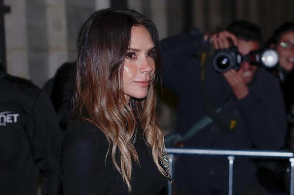 Victoria Beckham makes family statement amid Brooklyn Beckham feud ...