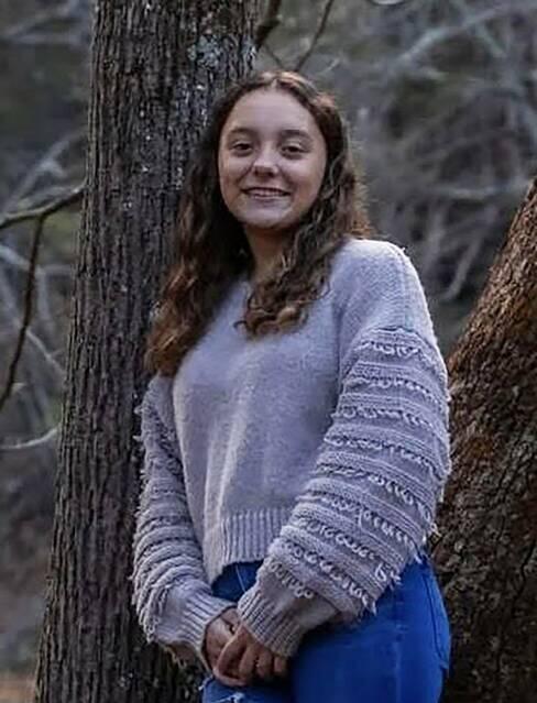 Jenna Robaczewski named Northwest Area Senior Student of Month for May ...