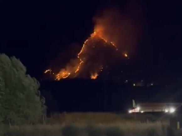 Wildfire breaks out in Mapleton foothills - NewsBreak