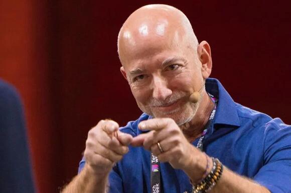 Jeff Bezos Linked With Purchasing $6.6 Billion NFL Franchise ...